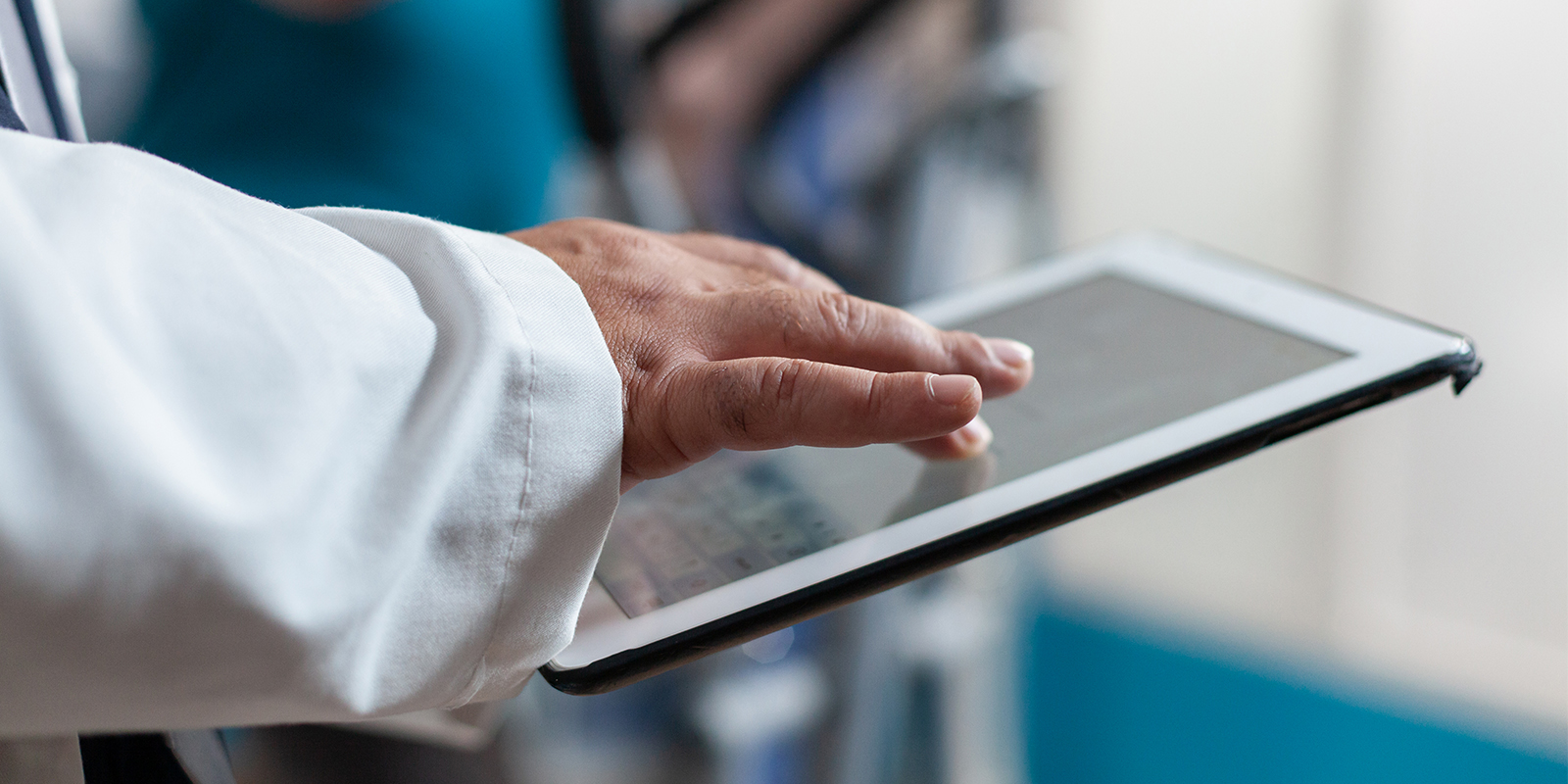 Onderzoek: Een op de vijf zorgmedewerkers werkt het liefst zonder IT - Ictivity